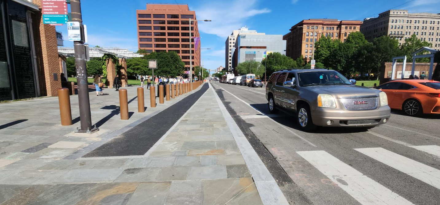 Commentary: First Section of Market Street's Sidewalk-Level Bike Lanes ...